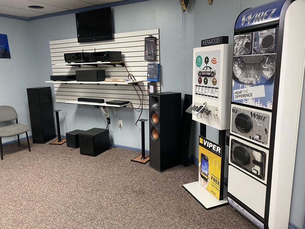 Top Car Audio Brands | Alpine | Soundstream | Bassworx | Viper | Clarion